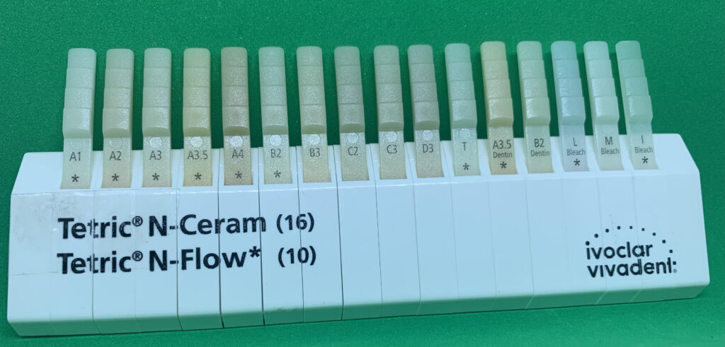GUIA DE COLOR TETRIC N -CERAM( código 604023)